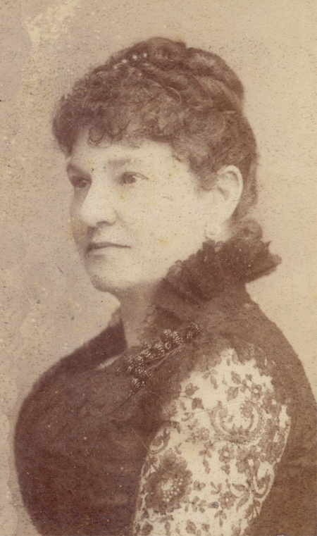 Waldina Dávila de Ponce de León