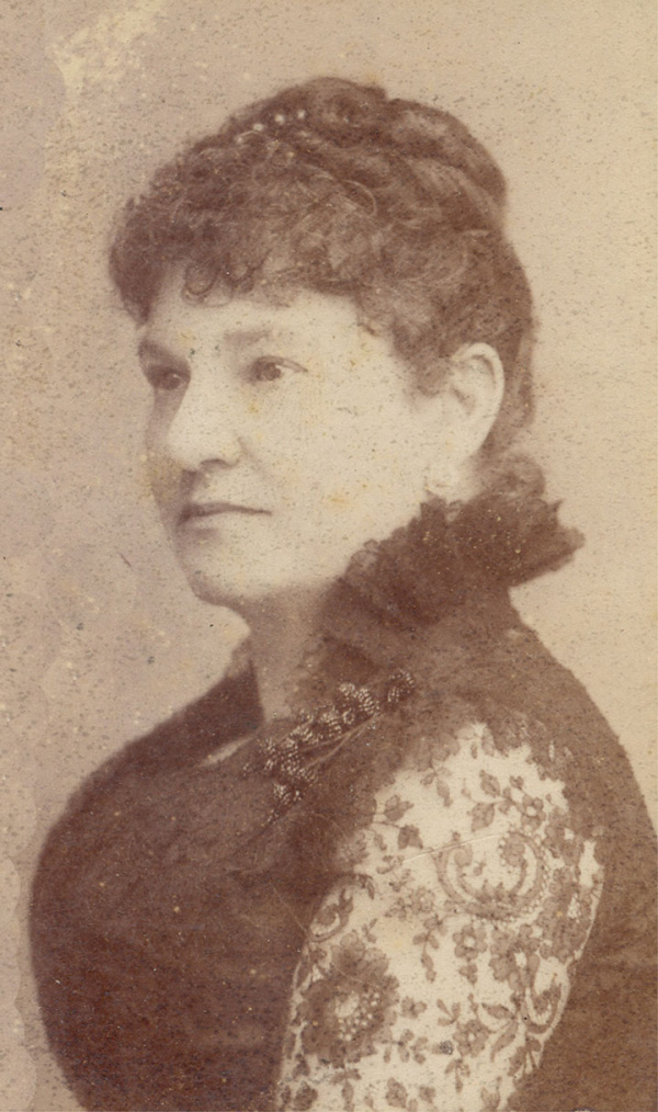 Waldina Dávila de Ponce de León